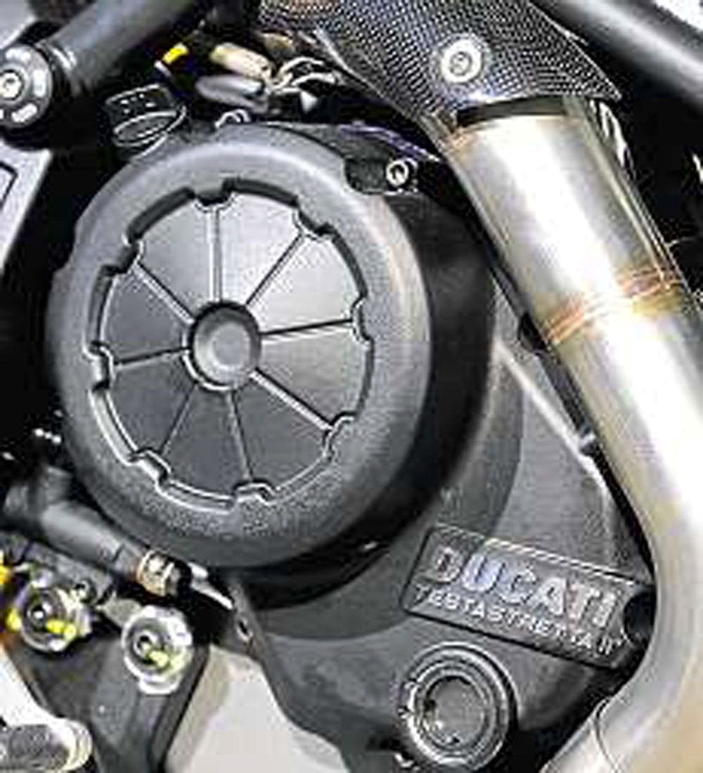 2011 Ducati Diavel review | MoreBikes