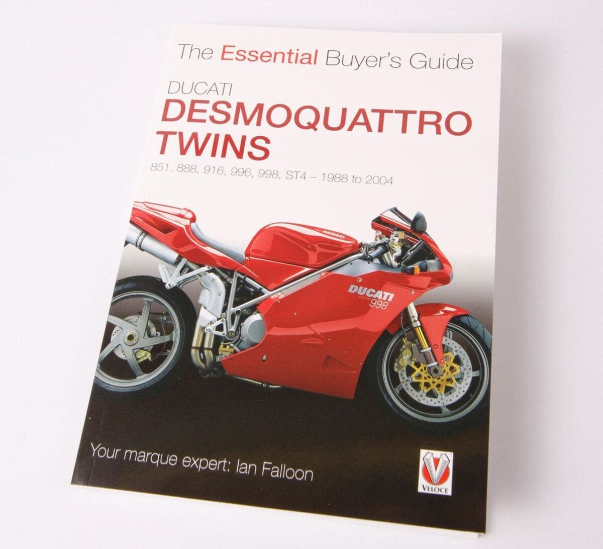 The Essential Buyer’s Guide: Ducati Desmoquattro Twins review | MoreBikes