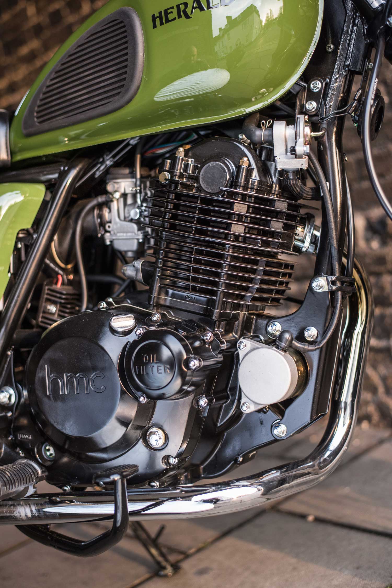 Herald Classic 250 and Herald Café 250 review | MoreBikes