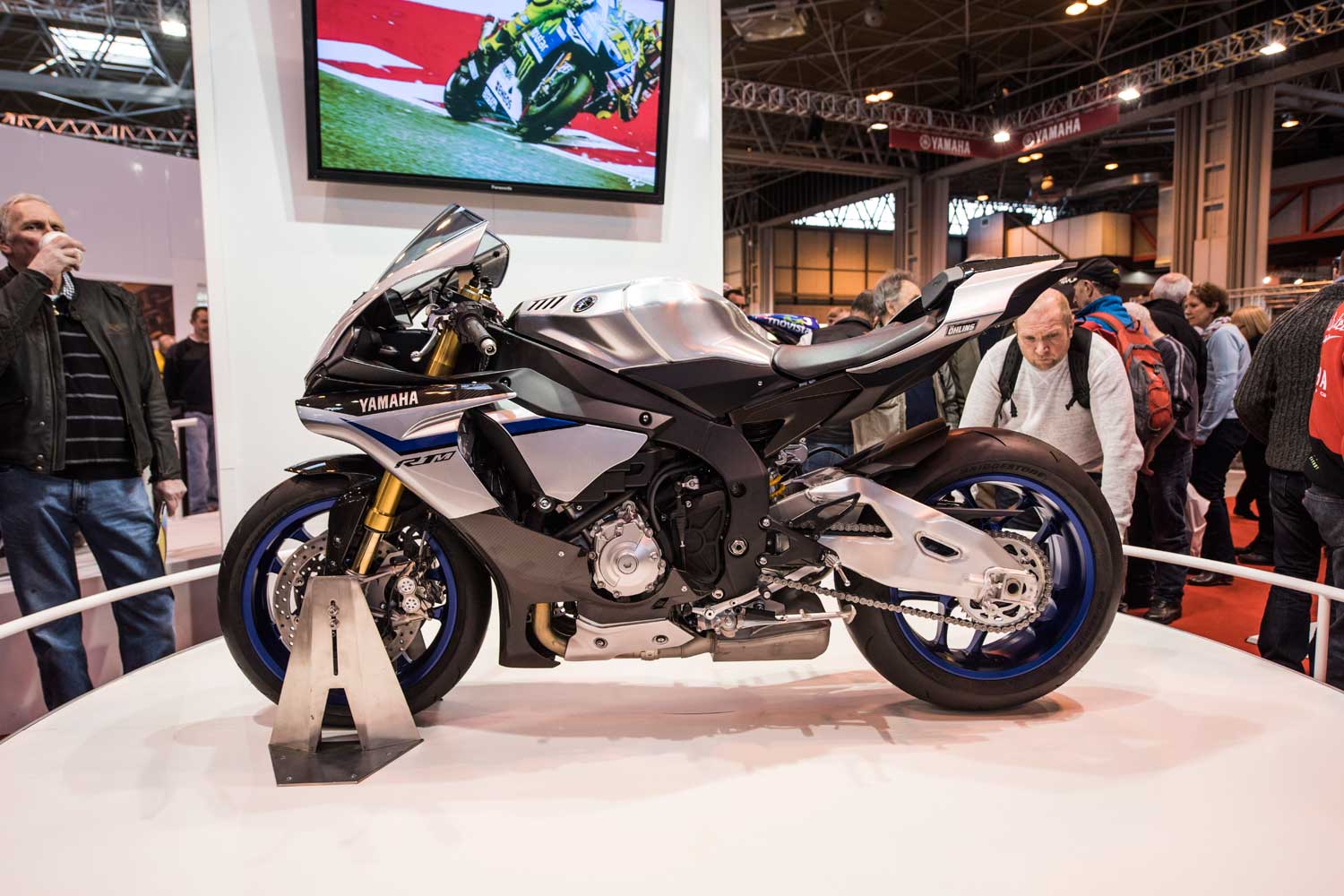 Yamaha R1 and R1M prices revealed | MoreBikes