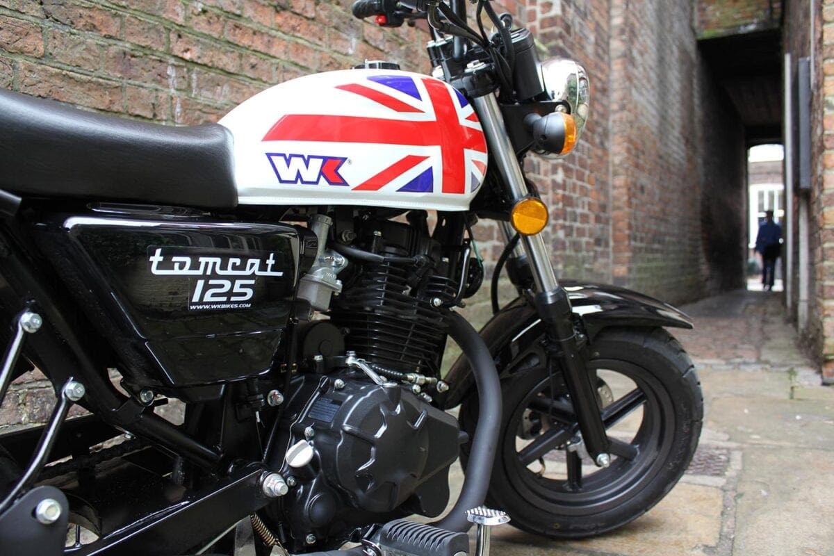 WK TomCat review | MoreBikes