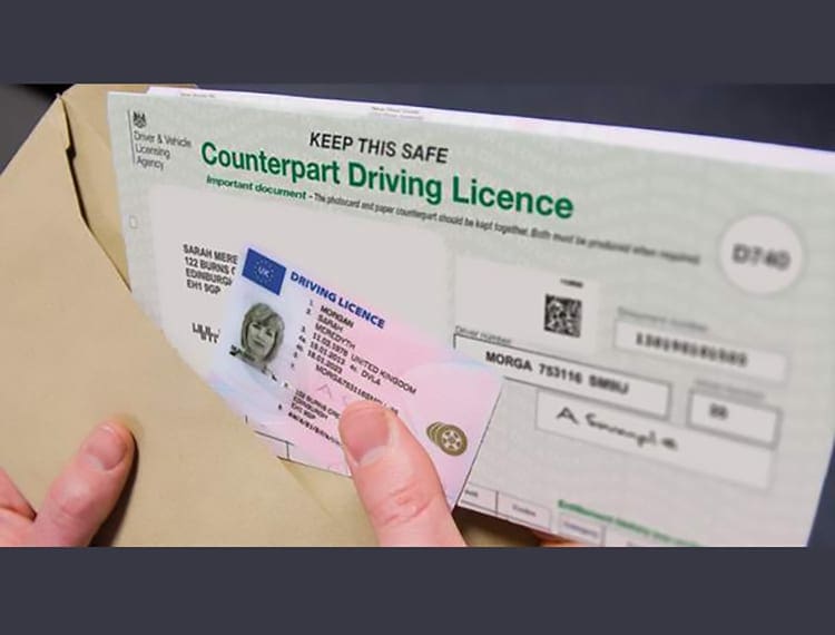 Paper part of driving licence now abolished