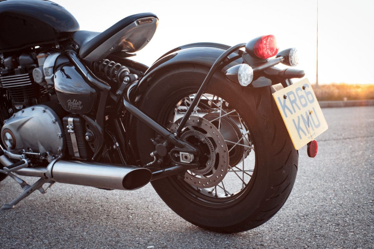 Launch ride: Triumph Bonneville Bobber | MoreBikes