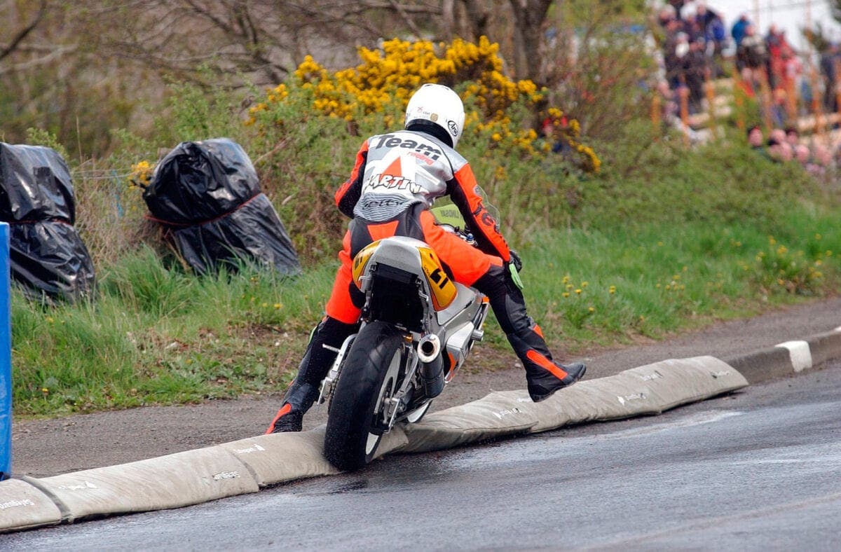 NEW Guy Martin book OUT NOW. Here's the details - and some cracking ...