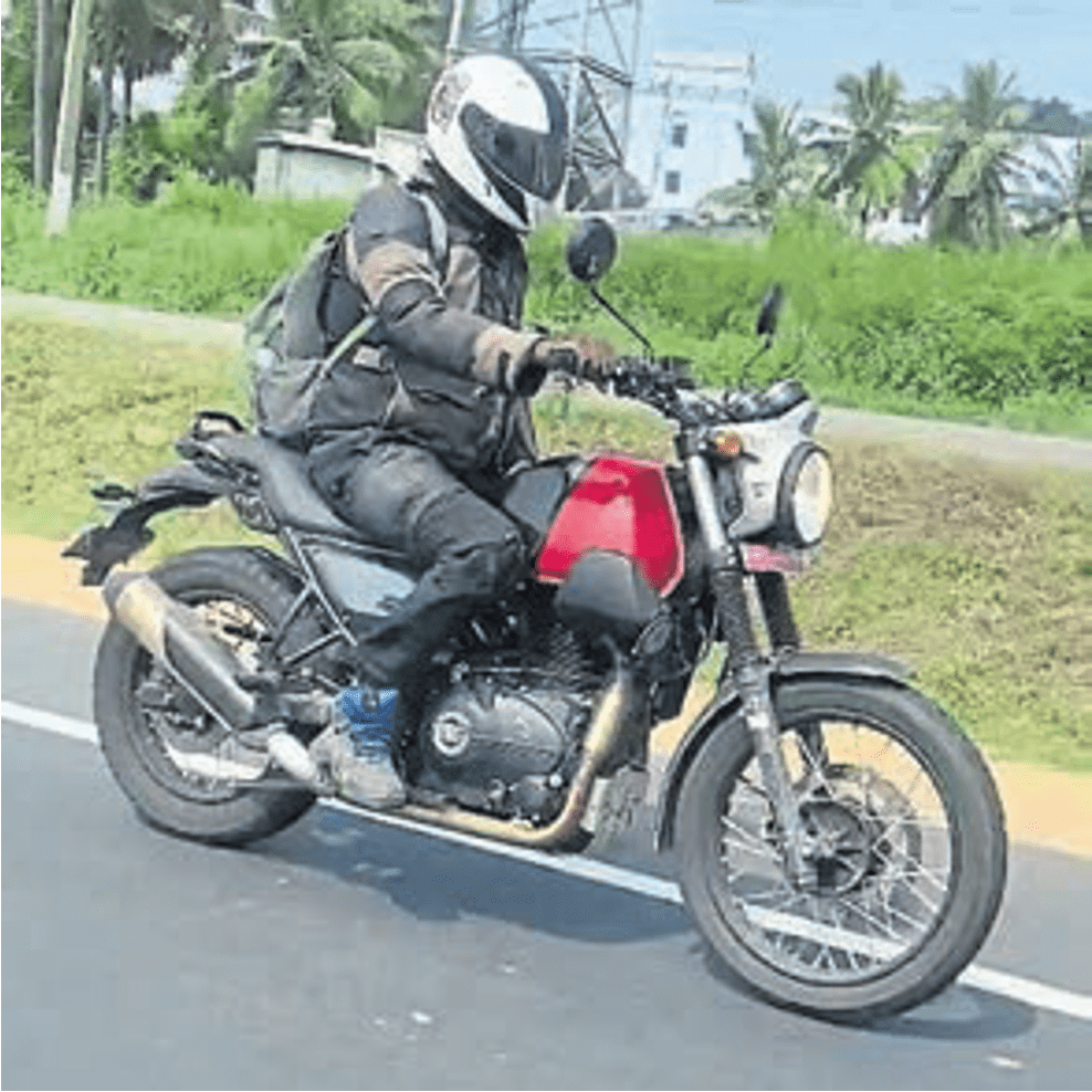 SPY SHOTS: Royal Enfield SCRAM 411 spotted testing | MoreBikes