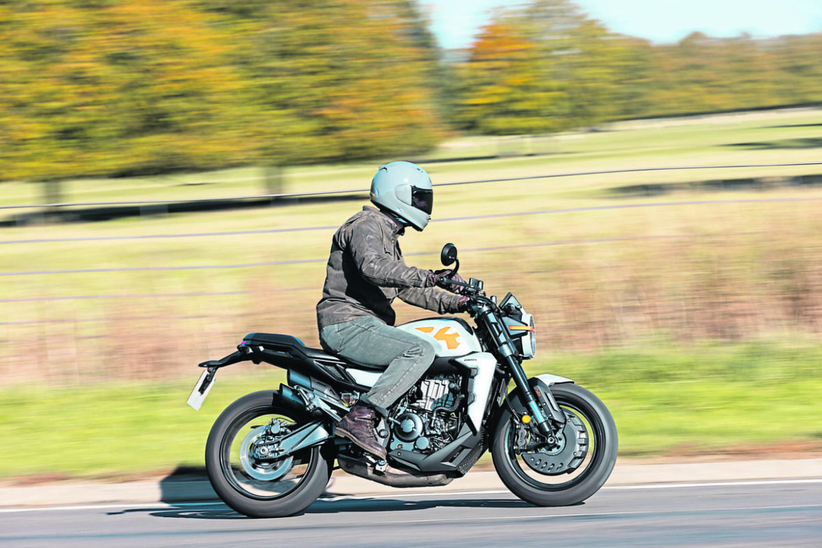 Tested! The Zontes ZT350-GK | MoreBikes