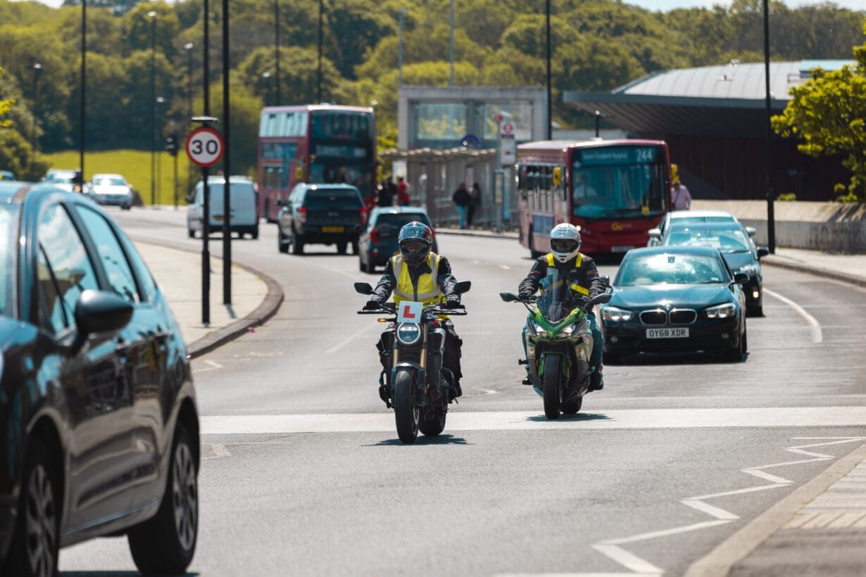 RIDING SKILLS: Mastering slow control | MoreBikes